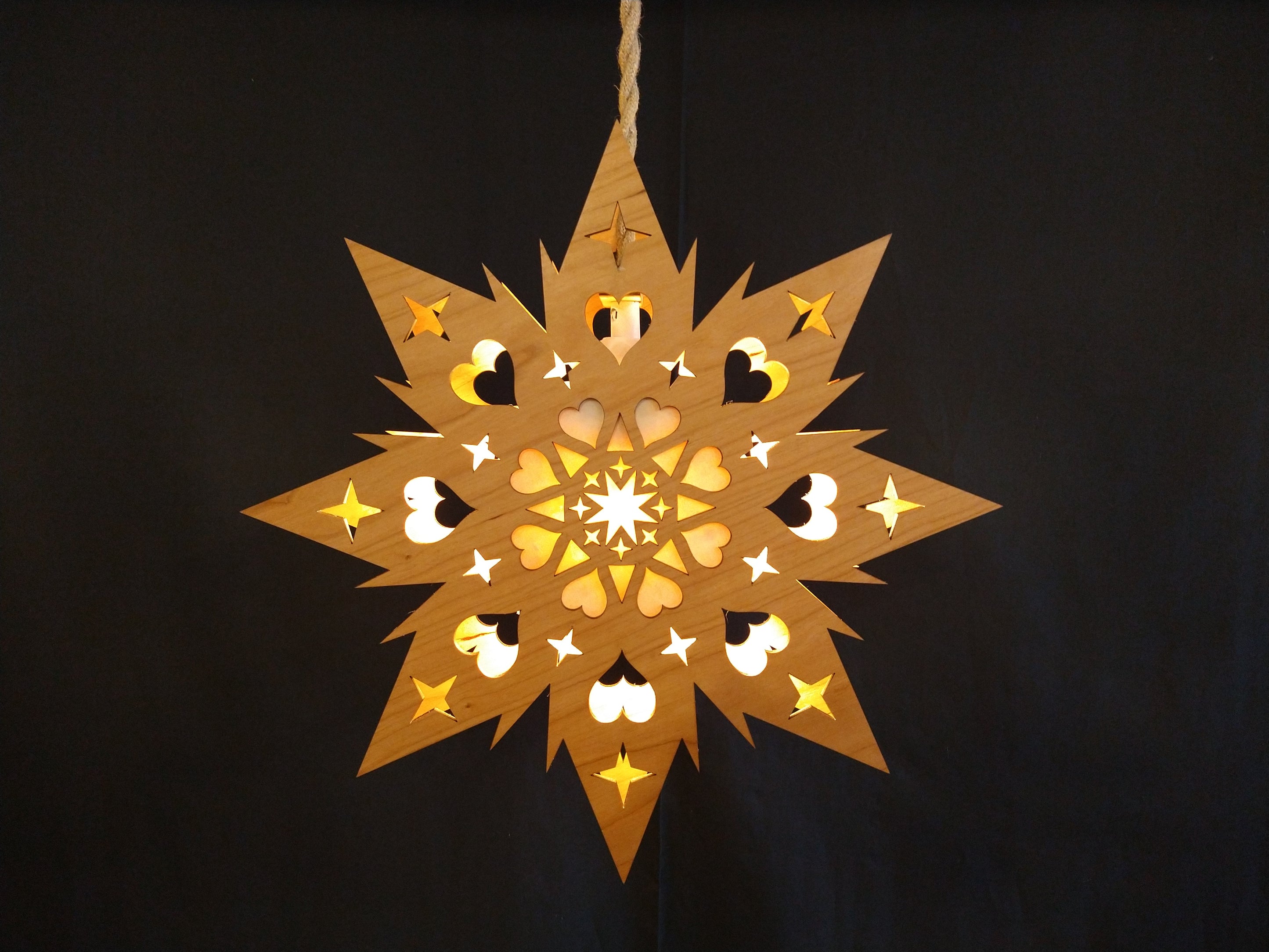 Scandinavian Wooden Window Welcome Light – The Willow and The Pine